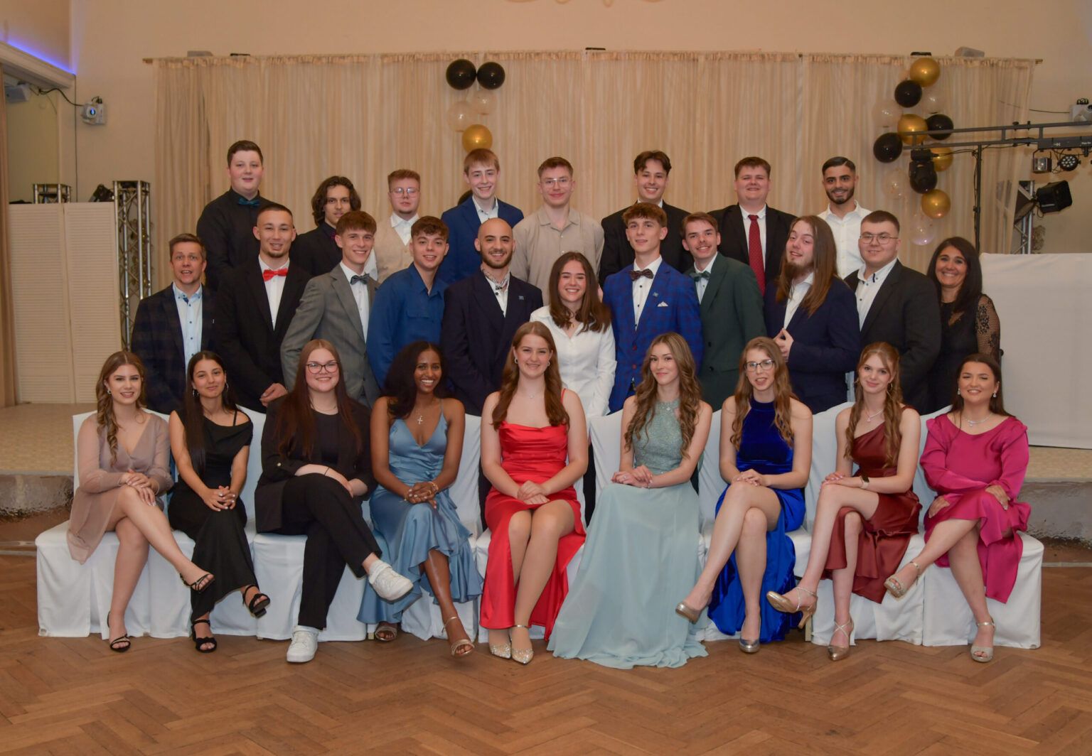 Feierliche Verabschiedung der HHO-Absolventen – Krüger Schulen und Internat